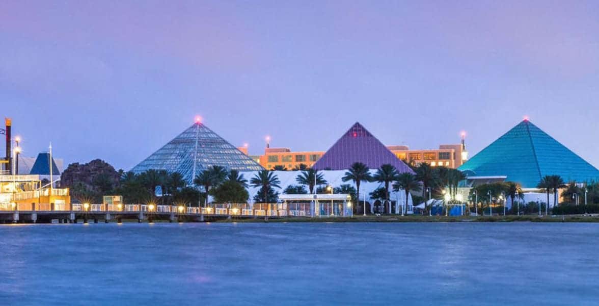 Editors’ Choice Award: Moody Gardens is a Top Romantic Destination in Texas