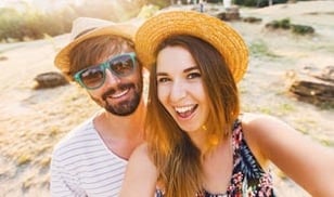 7 Best Dating Apps for Women (Oct. 2025)