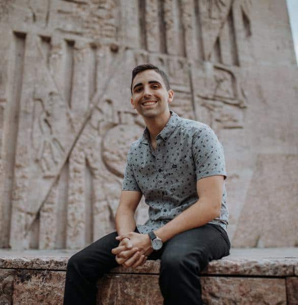 Dating and Confidence Coach Nick Notas Helps Clients Show Authenticity ...